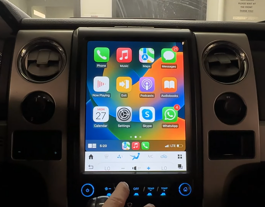 Touch Screen Tesla-style Ford F350 CarPlay Screen Upgrade – Merge Screens