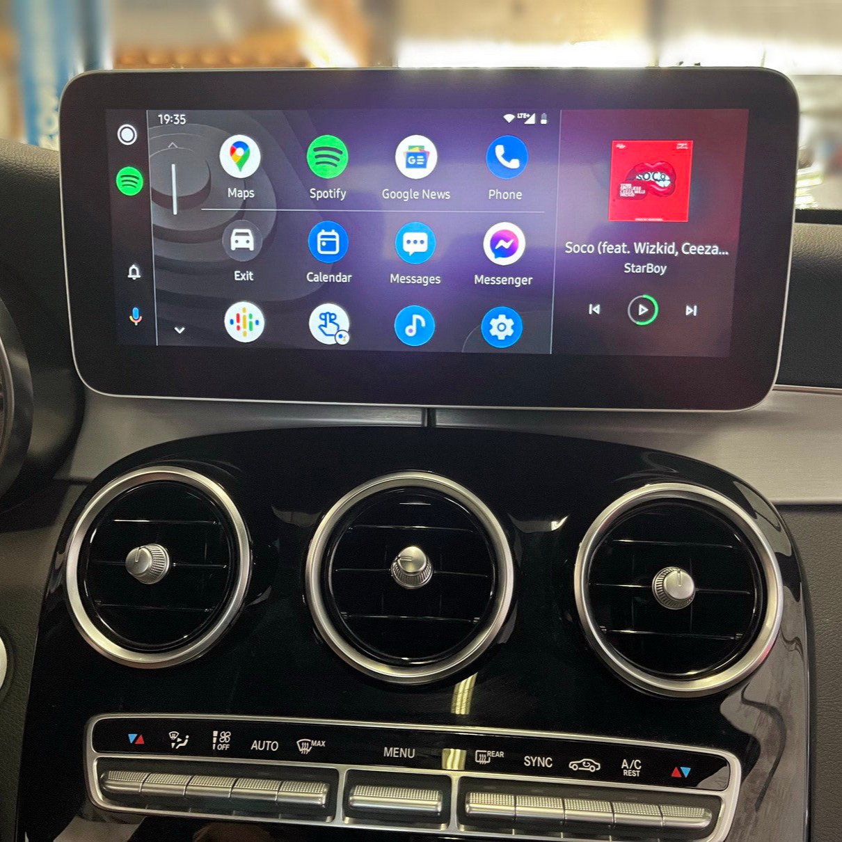 Mercedes GLC | HQ CarPlay Touchscreen at Lowest Price